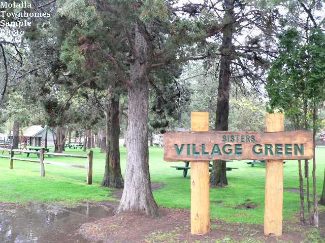 Sister, Oregon takes its name from the Three Sisters peaks to the south.