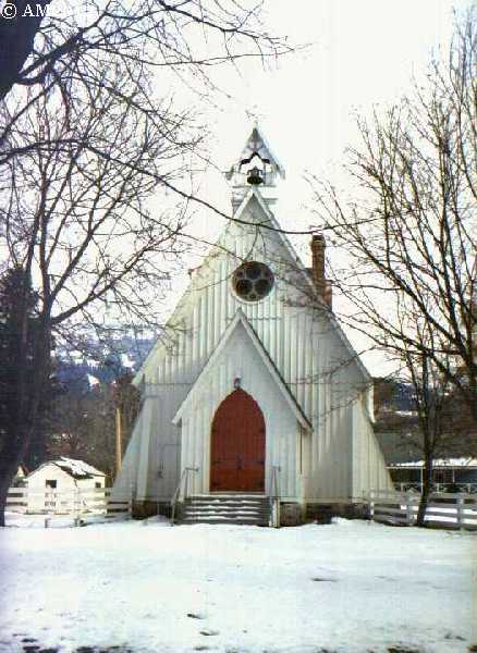 Cove, Oregon is nestled at the base of the mountains northeast of La ...