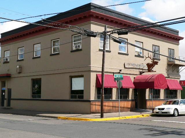 Harrisburg, Oregon: The Willamette river rolls quietly by as it has ...