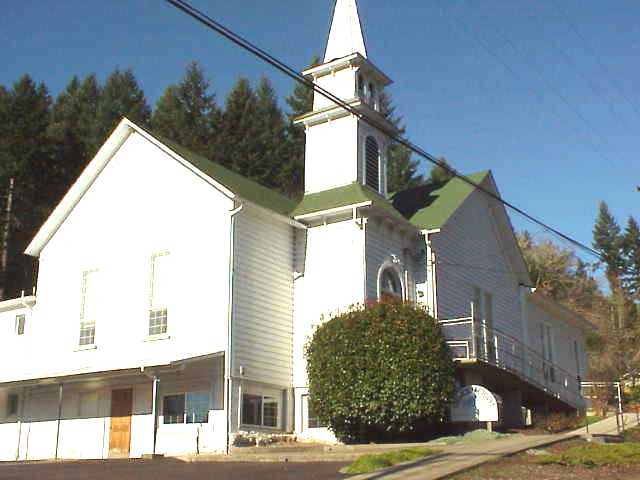 Drain, Oregon is near the junction of I-5 and Highway 38 leading to ...