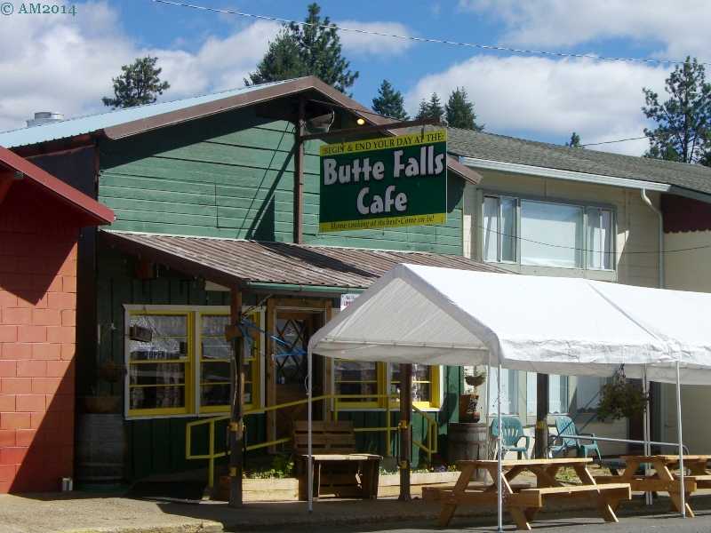 Butte Falls, Oregon is in an area of fantastic scenery including Mt ...