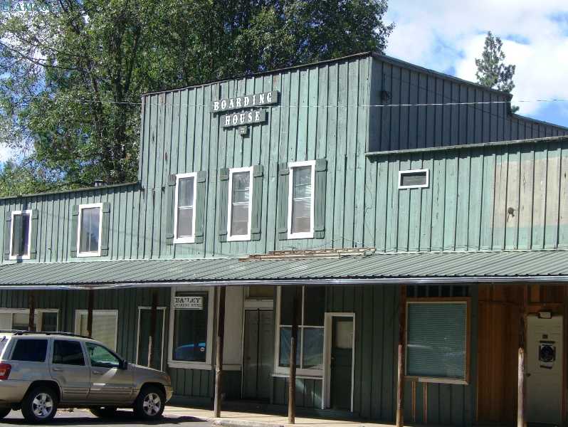 Butte Falls, Oregon is in an area of fantastic scenery including Mt ...